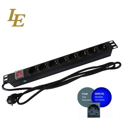 プロの赤外線試験 EU型 サーバーラックキャビネット用電源配送PDU